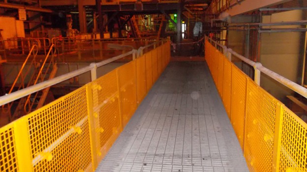 Stop drop barricading - BLH-DOM Safety Solutions